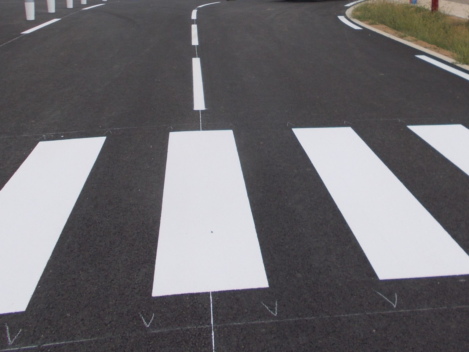 Marquages routiers - Loupias Peinture Balisages Routiers