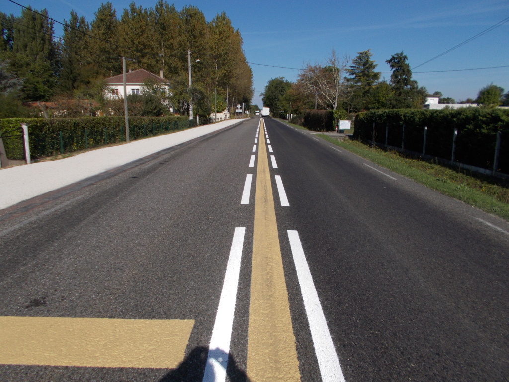 Marquages routiers - Loupias Peinture Balisages Routiers